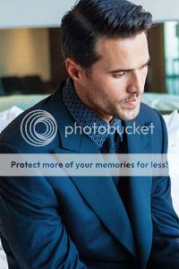 KINK -> Gideon G. Michaels